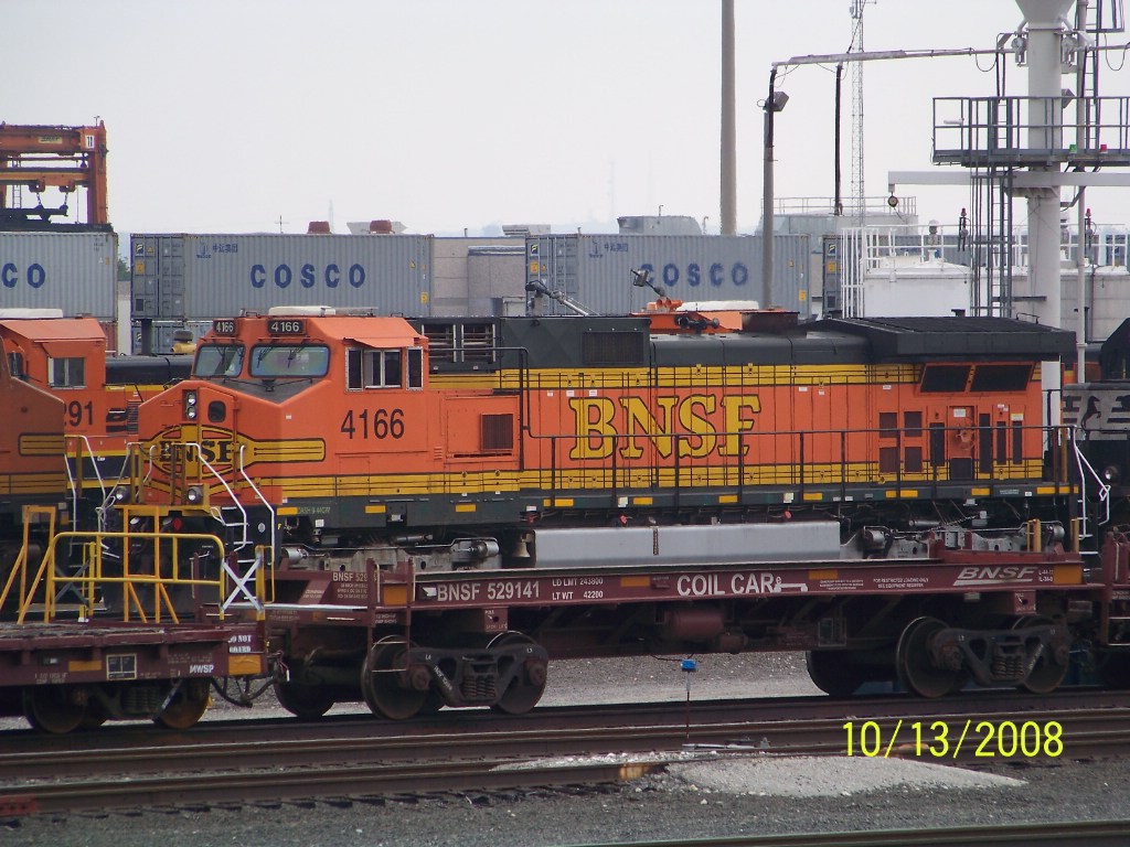 BNSF C44-9W 4166